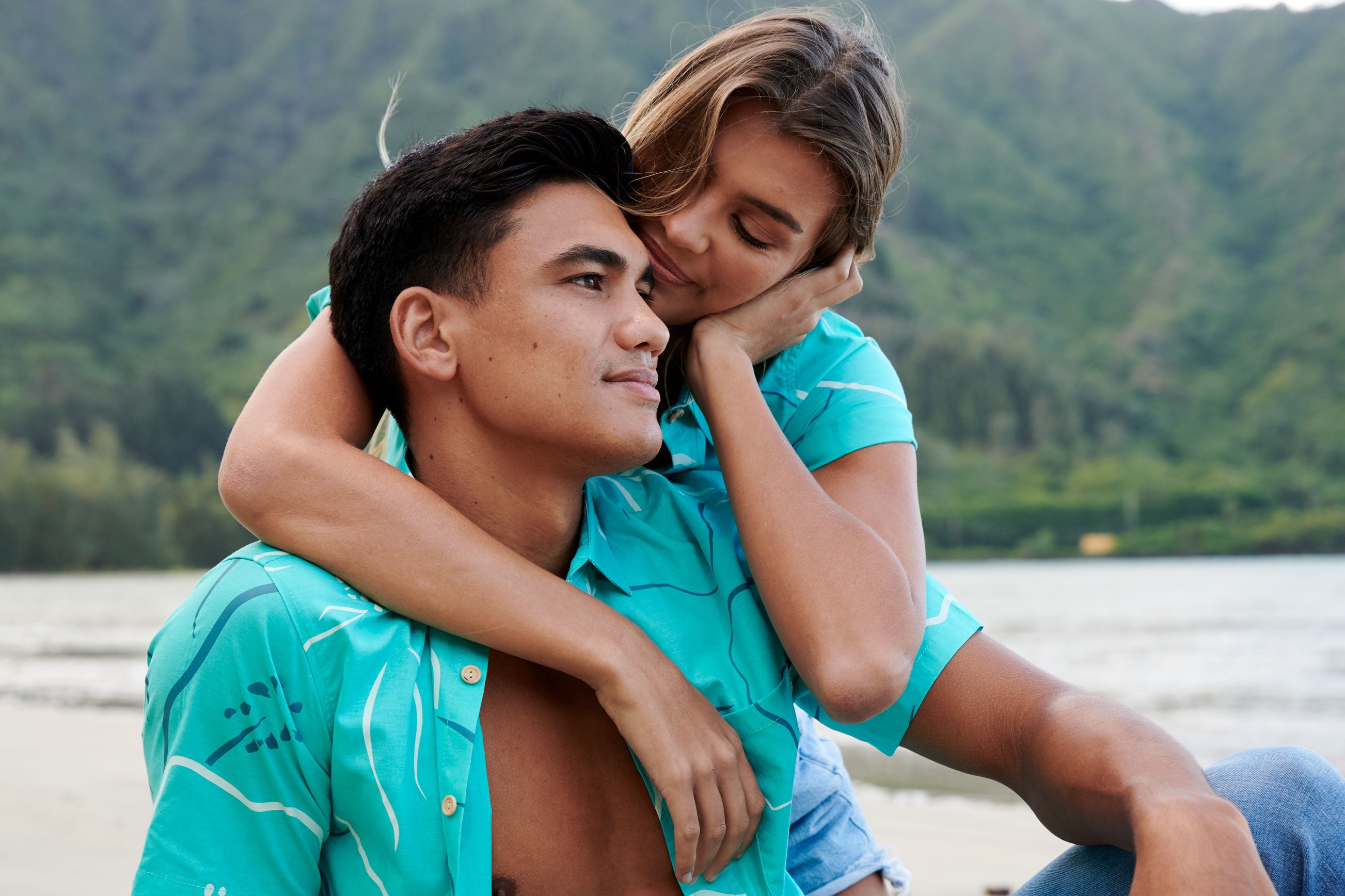 MATCHING – Roberta Oaks, Hawaii